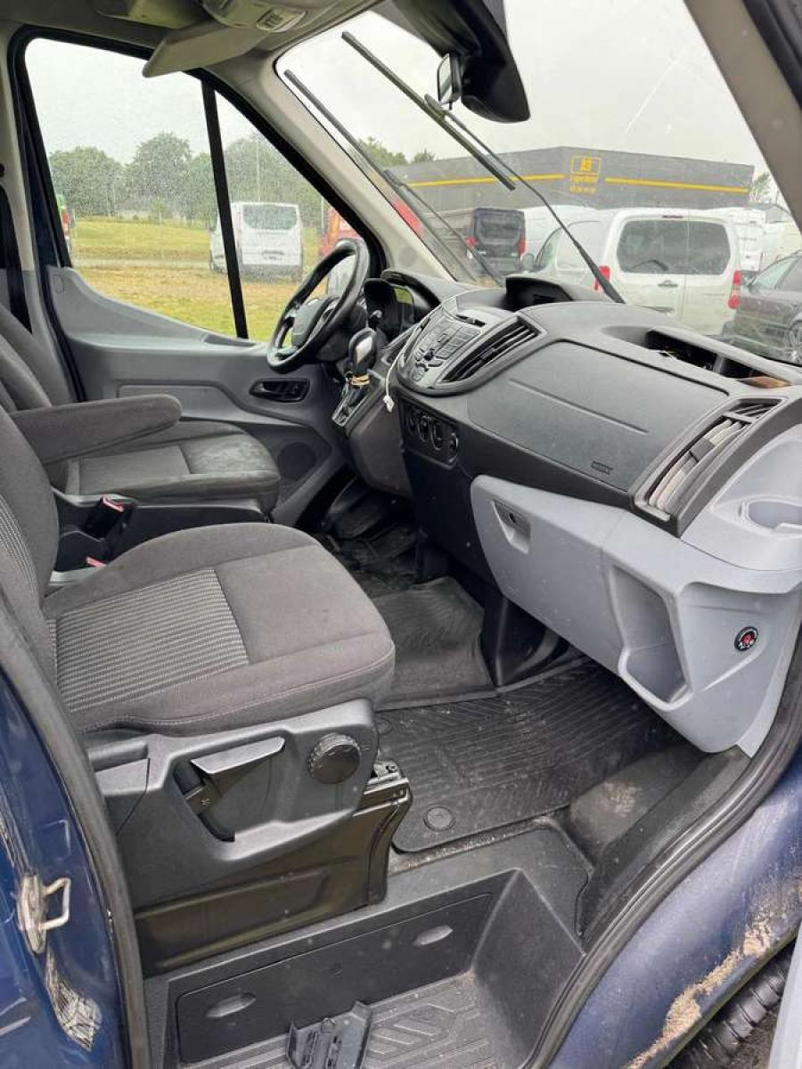 Zils Ford Transit 2019 Tauragė, ar dzinēja tilpumu 2.00 L un nobraukumu 620 tūkst. km par 6700 €, foto 11 vietnē AUTOMOTO.COM.LV