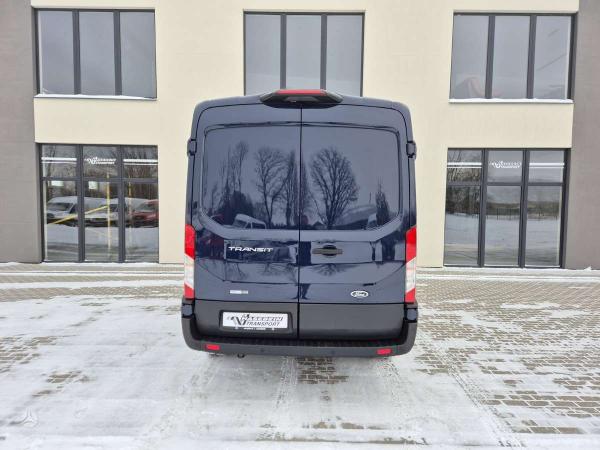Blue Ford Transit 2020 in Marijampole, with an engine capacity of 2.00 L and mileage of 196 thousand km for 13500 €, photo 7 on AUTOMOTO.COM.LV