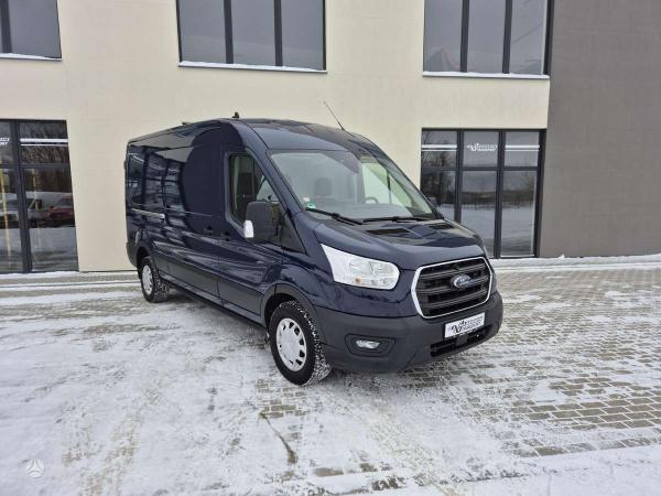 Blue Ford Transit 2020 in Marijampole, with an engine capacity of 2.00 L and mileage of 196 thousand km for 13500 €, photo 1 on AUTOMOTO.COM.LV