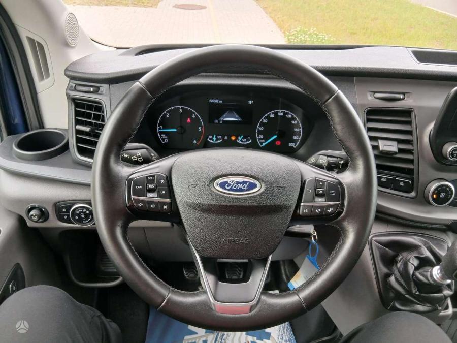 Zils Ford Transit 2020 Marijampole, ar dzinēja tilpumu 2.00 L un nobraukumu 226 tūkst. km par 16450 €, foto 25 vietnē AUTOMOTO.COM.LV