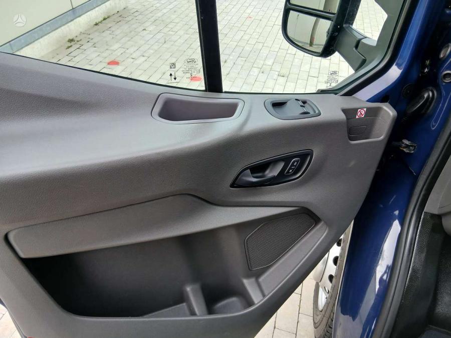 Zils Ford Transit 2020 Marijampole, ar dzinēja tilpumu 2.00 L un nobraukumu 226 tūkst. km par 16450 €, foto 27 vietnē AUTOMOTO.COM.LV