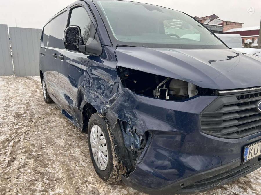 Zils Ford Transit 2024 Kauņa, ar dzinēja tilpumu 2.00 L un nobraukumu 107 tūkst. km par 12400 €, foto 10 vietnē AUTOMOTO.COM.LV
