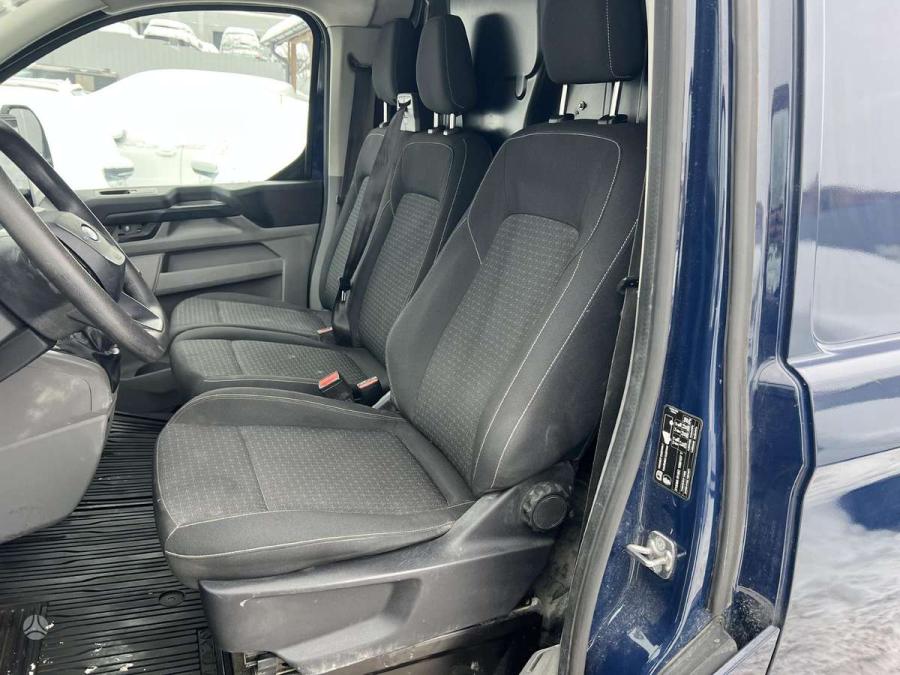 Zils Ford Transit 2024 Kauņa, ar dzinēja tilpumu 2.00 L un nobraukumu 107 tūkst. km par 12400 €, foto 19 vietnē AUTOMOTO.COM.LV