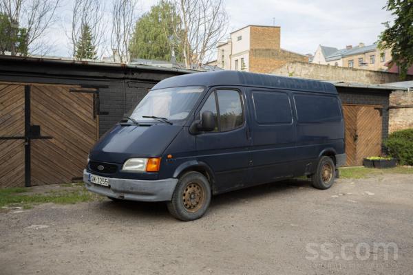 Синий Форд Транзит 2000 в Рига, объемом двигателя 2.00 л и пробегом 239 тыс. км за 1650 €, фото 1 на AUTOMOTO.COM.LV