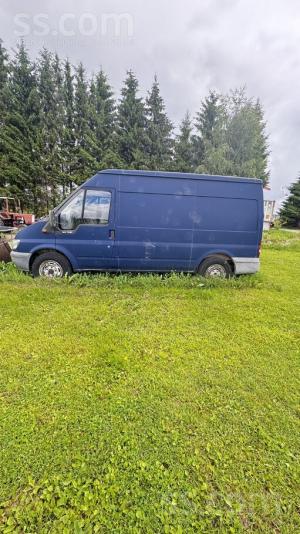 Blue Ford Transit 2002 in Riga, with an engine capacity of 2.40 L and mileage of 400 thousand km for 900 €, photo 3 on AUTOMOTO.COM.LV