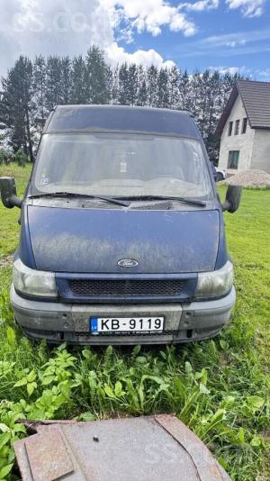 Blue Ford Transit 2002 in Riga, with an engine capacity of 2.40 L and mileage of 400 thousand km for 900 €, photo 4 on AUTOMOTO.COM.LV