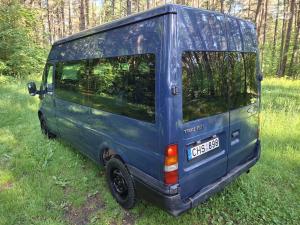 Zils Ford Transit 2003 Viļņa, ar dzinēja tilpumu 2.00 L un nobraukumu 60 tūkst. km par 1990 €, foto  vietnē AUTOMOTO.COM.LV