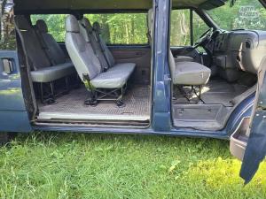 Blue Ford Transit 2003 in Vilnius, with an engine capacity of 2.00 L and mileage of 60 thousand km for 1990 €, photo 8 on AUTOMOTO.COM.LV