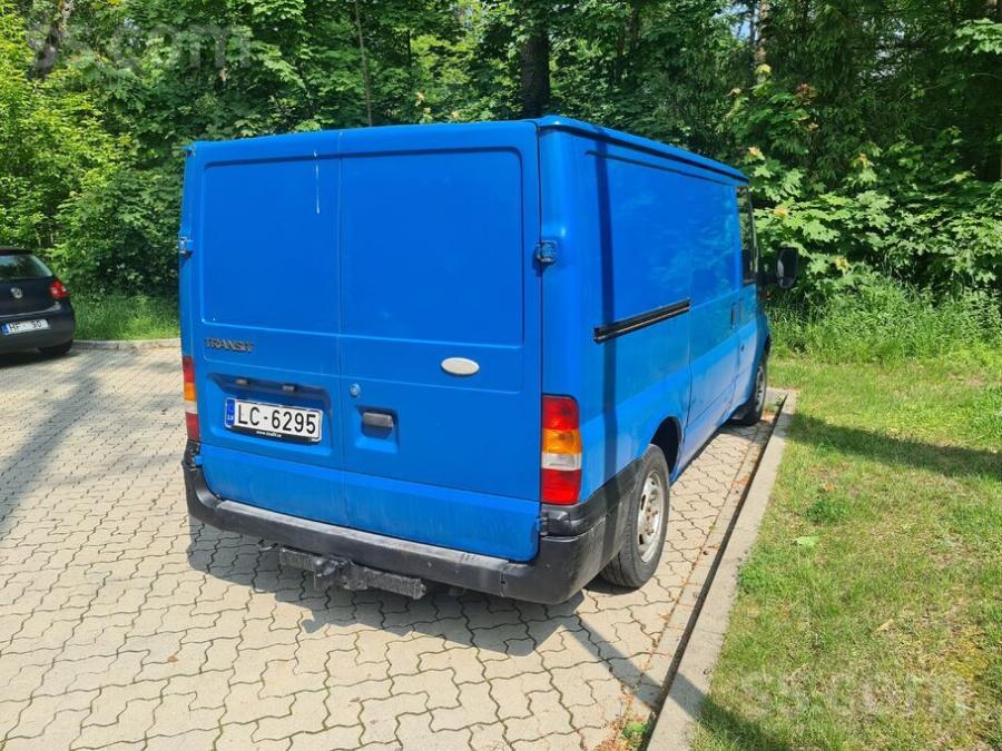 Zils Ford Transit 2006 Ogre, ar dzinēja tilpumu 2.00 L un nobraukumu 238 tūkst. km par 880 €, foto 4 vietnē AUTOMOTO.COM.LV