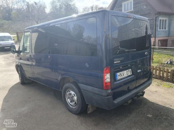 Zils Ford Transit 2007 Viļņa, ar dzinēja tilpumu 2.20 L un nobraukumu 331 tūkst. km par 3500 €, foto 4 vietnē AUTOMOTO.COM.LV