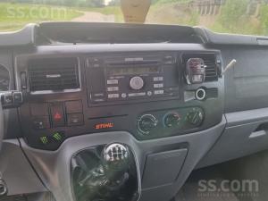 Zils Ford Transit 2009 Saldus, ar dzinēja tilpumu 2.20 L un nobraukumu 332 tūkst. km par 3150 €, foto 12 vietnē AUTOMOTO.COM.LV