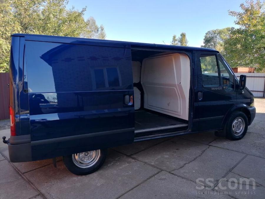 Zils Ford Transit 2012 Daugavpils, ar dzinēja tilpumu 2.20 L un nobraukumu 0 tūkst. km par 5350 €, foto 14 vietnē AUTOMOTO.COM.LV