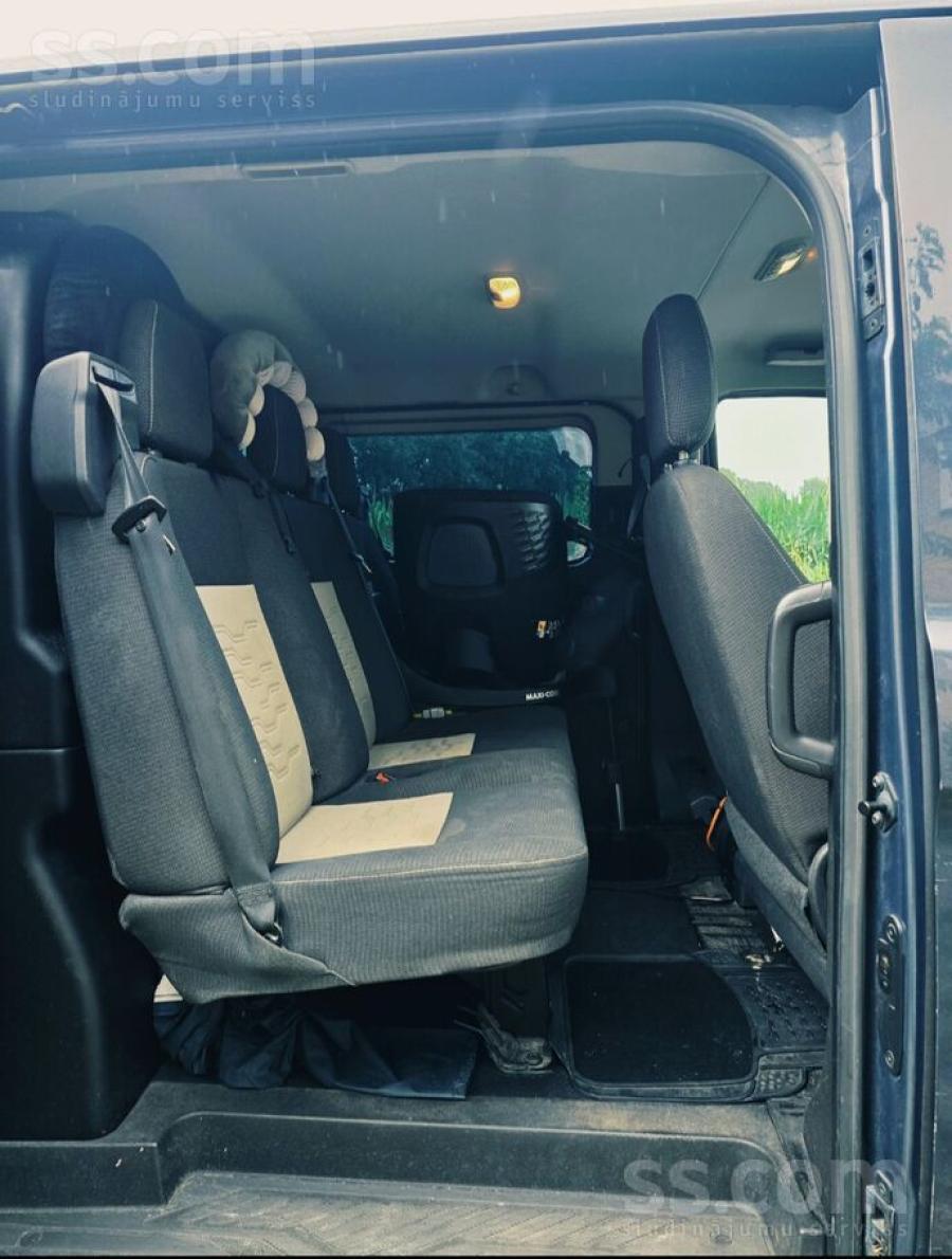 Zils Ford Transit 2013 Rīga, ar dzinēja tilpumu 2.20 L un nobraukumu 428 tūkst. km par 10000 €, foto 9 vietnē AUTOMOTO.COM.LV
