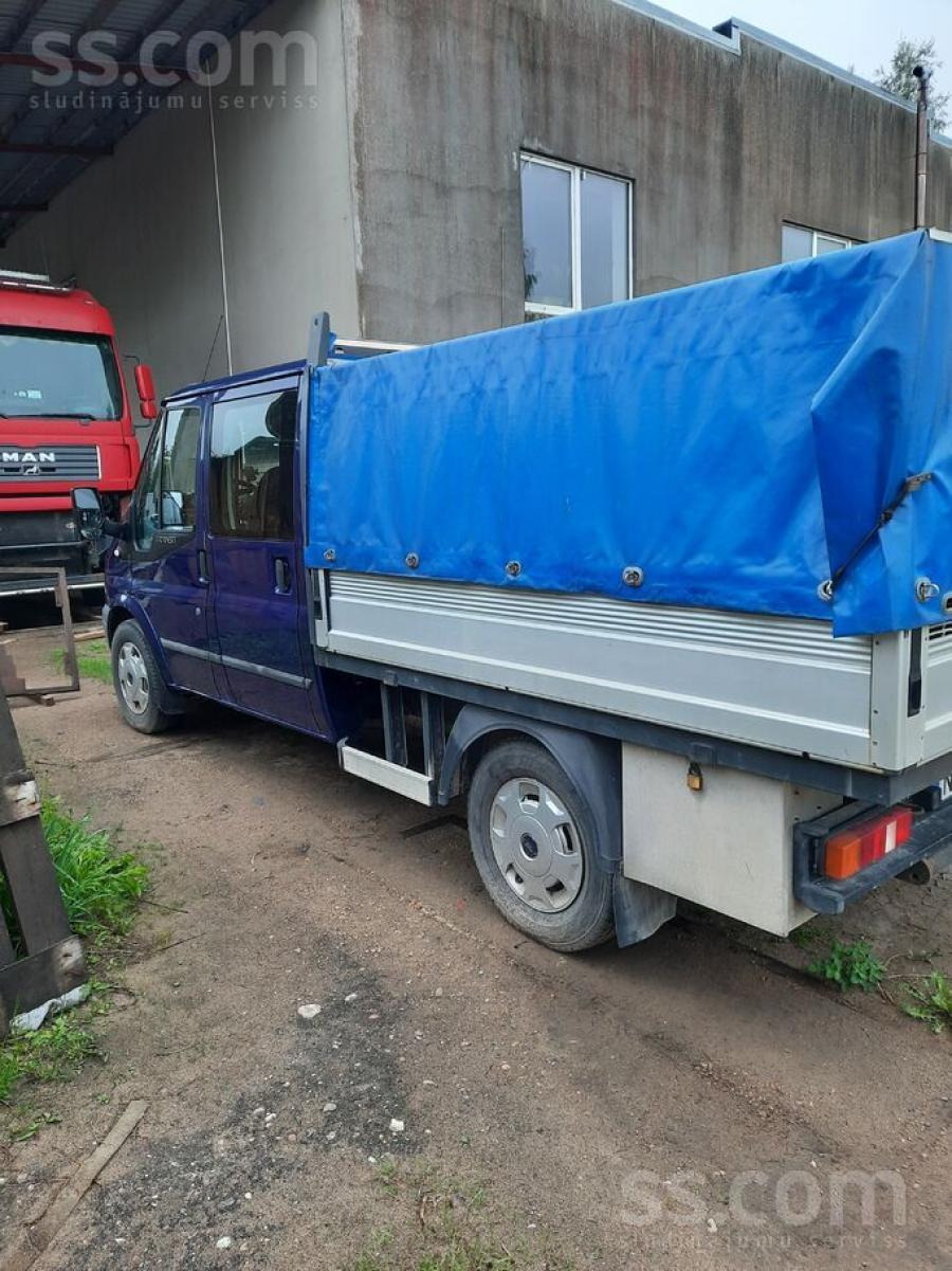 Zils Ford Transit 2014 Jelgava, ar dzinēja tilpumu 2.20 L un nobraukumu 188 tūkst. km par 10000 €, foto 7 vietnē AUTOMOTO.COM.LV