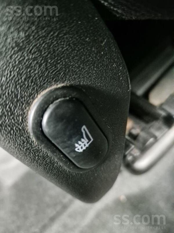 Ford Transit 2014 Rīga vietnē Zils Ford Transit 2014 Rīga, ar dzinēja tilpumu 2.20 L un nobraukumu 330 tūkst. km par 7750 €, foto 11 vietnē AUTOMOTO.COM.LV
