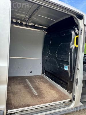 Zils Ford Transit 2015 Jūrmala, ar dzinēja tilpumu 2.20 L un nobraukumu 237 tūkst. km par 8900 €, foto 14 vietnē AUTOMOTO.COM.LV
