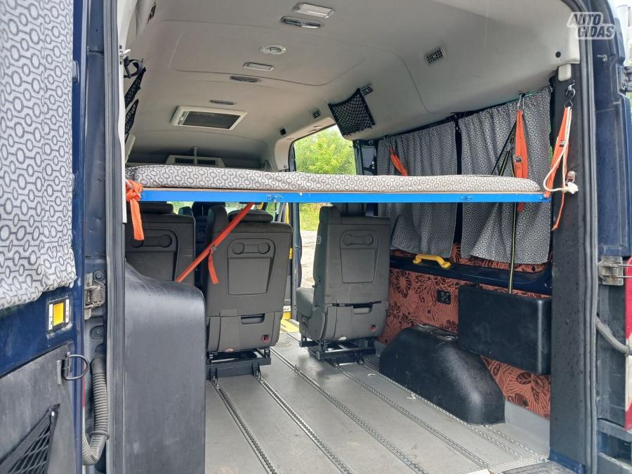 Zils Ford Transit 2015 Kauņa, ar dzinēja tilpumu 2.20 L un nobraukumu 433 tūkst. km par 7500 €, foto 22 vietnē AUTOMOTO.COM.LV