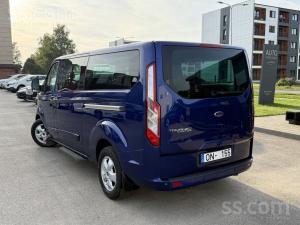 Blue Ford Transit 2016 in Jelgava, with an engine capacity of 2.00 L and mileage of 0 thousand km for 14900 €, photo 4 on AUTOMOTO.COM.LV