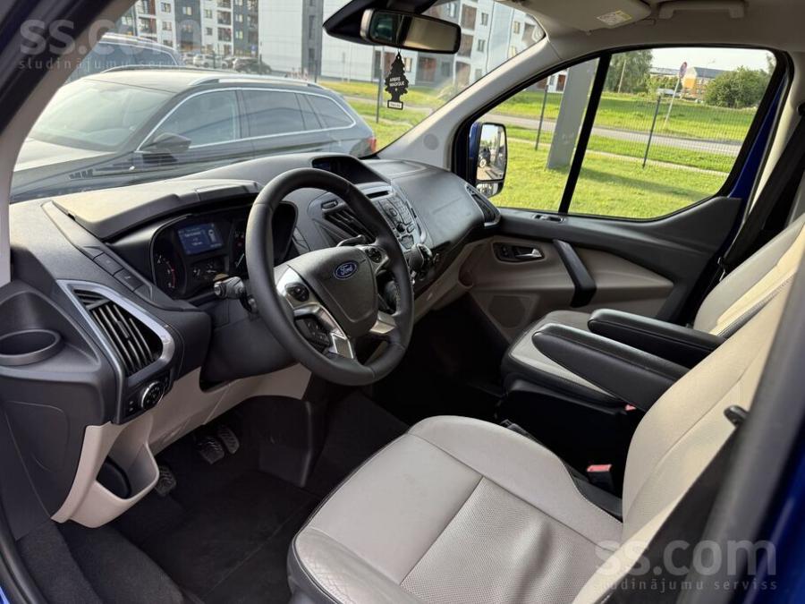 Blue Ford Transit 2016 in Jelgava, with an engine capacity of 2.00 L and mileage of 0 thousand km for 14900 €, photo 9 on AUTOMOTO.COM.LV