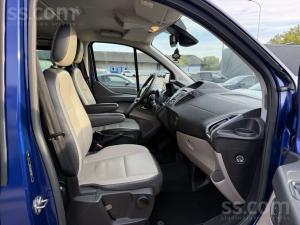 Blue Ford Transit 2016 in Jelgava, with an engine capacity of 2.00 L and mileage of 0 thousand km for 14900 €, photo 11 on AUTOMOTO.COM.LV