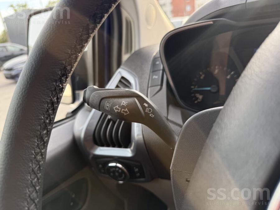 Blue Ford Transit 2016 in Jelgava, with an engine capacity of 2.00 L and mileage of 0 thousand km for 14900 €, photo 19 on AUTOMOTO.COM.LV