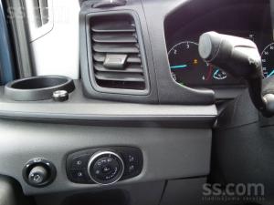 Blue Ford Transit 2019 in Valka, with an engine capacity of 2.00 L and mileage of 146 thousand km for 12700 €, photo 14 on AUTOMOTO.COM.LV
