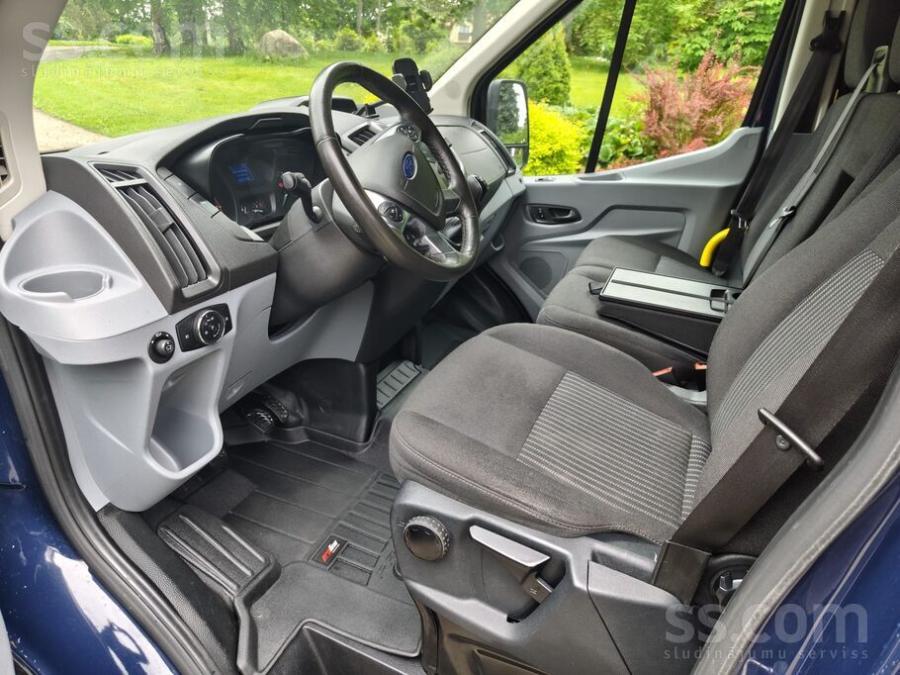 Zils Ford Transit 2019 Aizkraukle, ar dzinēja tilpumu 2.00 L un nobraukumu 284 tūkst. km par 17200 €, foto 7 vietnē AUTOMOTO.COM.LV