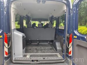 Zils Ford Transit 2019 Aizkraukle, ar dzinēja tilpumu 2.00 L un nobraukumu 284 tūkst. km par 17200 €, foto 9 vietnē AUTOMOTO.COM.LV