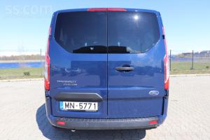 Zils Ford Transit 2020 Rīga, ar dzinēja tilpumu 2.00 L un nobraukumu 113 tūkst. km par 17500 €, foto 10 vietnē AUTOMOTO.COM.LV