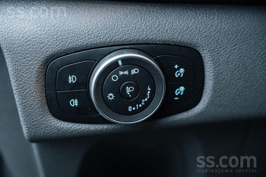 Zils Ford Transit 2022 Rīga, ar dzinēja tilpumu 2.00 L un nobraukumu 84 tūkst. km par 23990 €, foto 19 vietnē AUTOMOTO.COM.LV