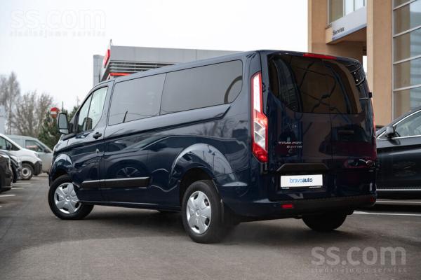Blue Ford Transit 2022 in Riga, with an engine capacity of 2.00 L and mileage of 84 thousand km for 23990 €, photo 4 on AUTOMOTO.COM.LV