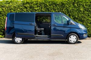 Zils Ford Transit 2022 Rīga, ar dzinēja tilpumu 2.00 L un nobraukumu 114 tūkst. km par 22900 €, foto 6 vietnē AUTOMOTO.COM.LV