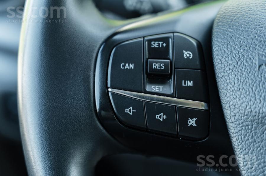 Zils Ford Transit 2022 Rīga, ar dzinēja tilpumu 2.00 L un nobraukumu 114 tūkst. km par 22900 €, foto 24 vietnē AUTOMOTO.COM.LV