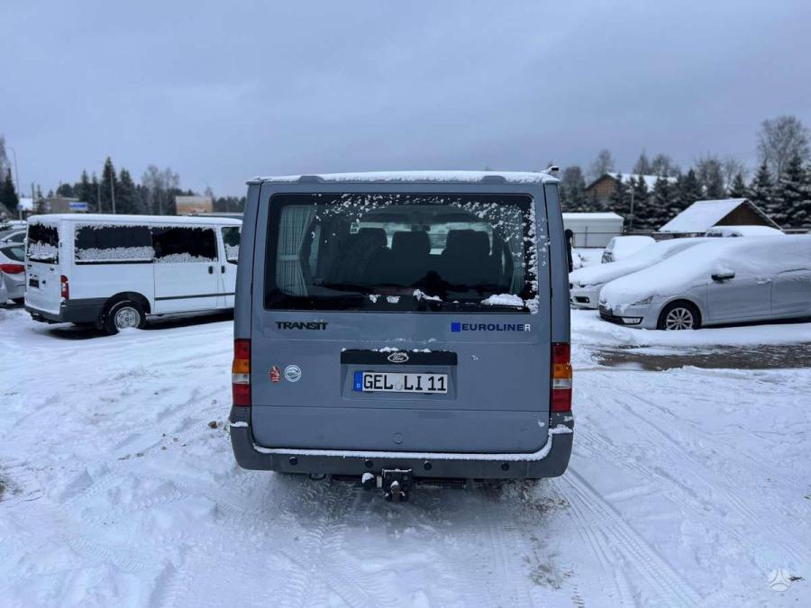 Blue Ford Transit 2001 in Utena, with an engine capacity of 2.00 L and mileage of 235 thousand km for 4360 €, photo 5 on AUTOMOTO.COM.LV