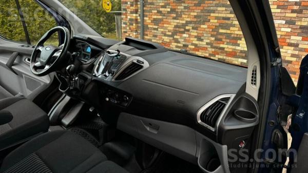 Zils Ford Transit 2015 Rīga, ar dzinēja tilpumu 2.20 L un nobraukumu 130 tūkst. km par 13000 €, foto 2 vietnē AUTOMOTO.COM.LV