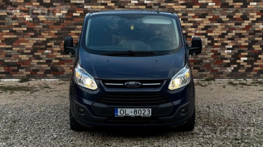 Zils Ford Transit 2015 Rīga, ar dzinēja tilpumu 2.20 L un nobraukumu 130 tūkst. km par 13000 €, foto 19 vietnē AUTOMOTO.COM.LV