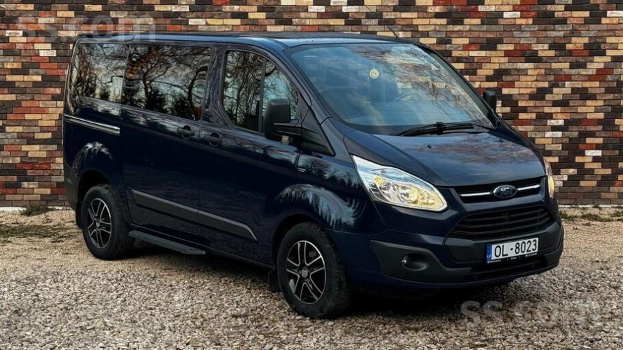 Zils Ford Transit 2015 Rīga, ar dzinēja tilpumu 2.20 L un nobraukumu 130 tūkst. km par 13000 €, foto 20 vietnē AUTOMOTO.COM.LV