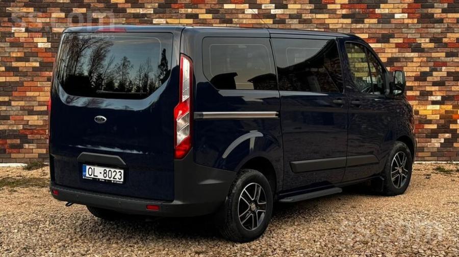 Zils Ford Transit 2015 Rīga, ar dzinēja tilpumu 2.20 L un nobraukumu 130 tūkst. km par 13000 €, foto 22 vietnē AUTOMOTO.COM.LV