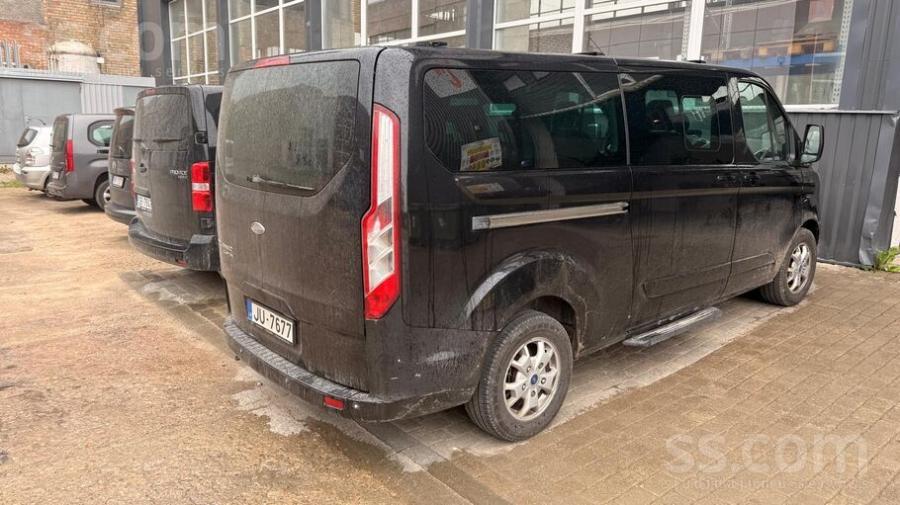 Blue Ford Transit 2015 in Riga, with an engine capacity of 2.20 L and mileage of 400 thousand km for 2000 €, photo 3 on AUTOMOTO.COM.LV