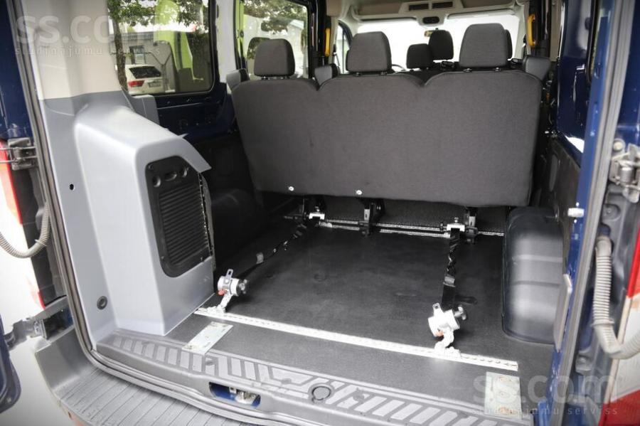 Синий Форд Транзит 2019 в Рига, объемом двигателя 2.00 л и пробегом 288 тыс. км за 14495 €, фото 19 на AUTOMOTO.COM.LV