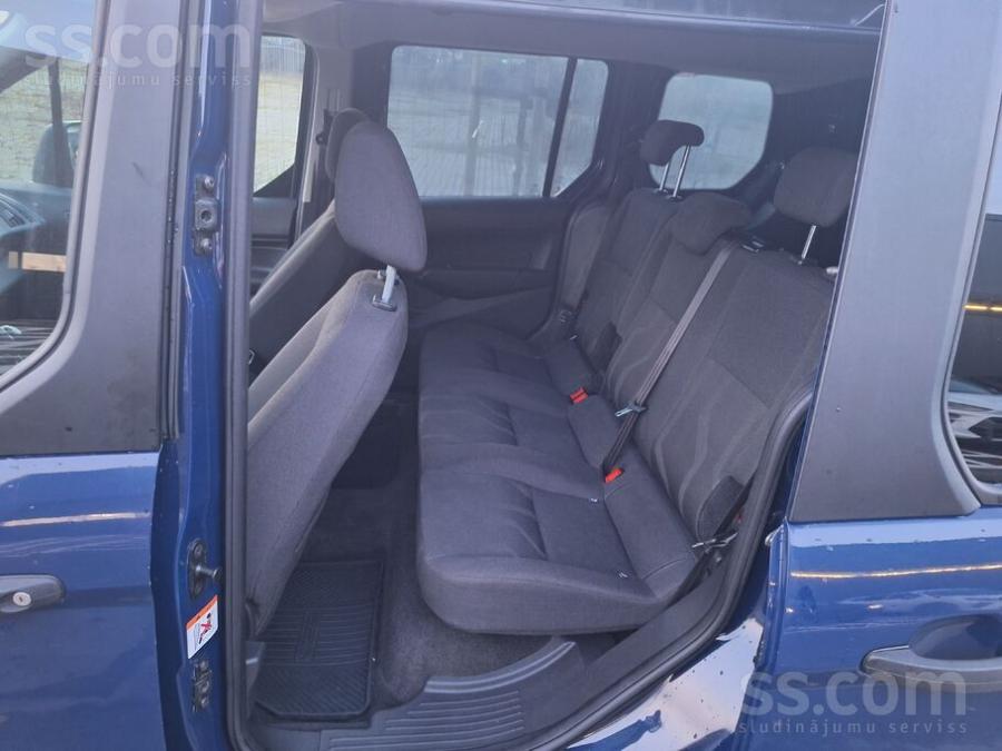 Blue Ford Transit 2017 in Riga, with an engine capacity of 1.50 L and mileage of 202 thousand km for 6350 €, photo 13 on AUTOMOTO.COM.LV
