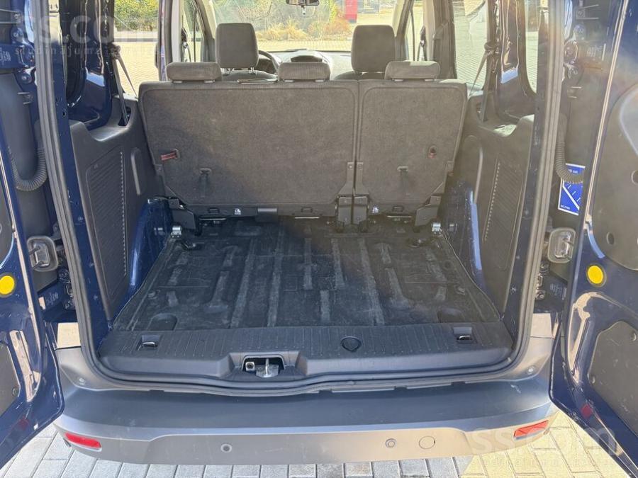 Blue Ford Transit 2017 in Riga, with an engine capacity of 1.50 L and mileage of 206 thousand km for 5450 €, photo 14 on AUTOMOTO.COM.LV