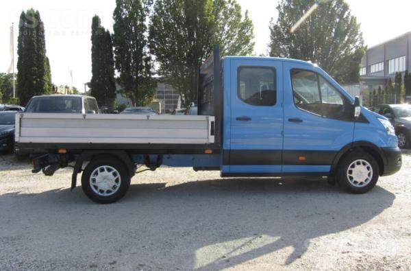 Blue Ford Transit 2022 in Riga, with an engine capacity of 2.00 L and mileage of 65 thousand km for 24000 €, photo 2 on AUTOMOTO.COM.LV