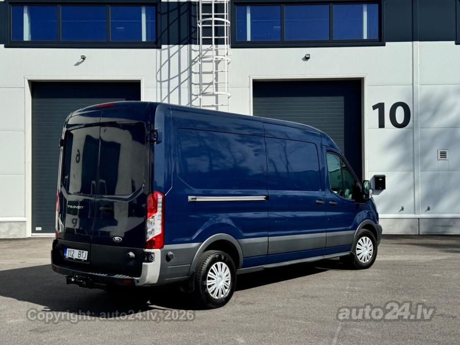 Blue Ford Transit 2017 in Tallinn, with an engine capacity of 2.00 L and mileage of 230 thousand km for 9900 €, photo 3 on AUTOMOTO.COM.LV