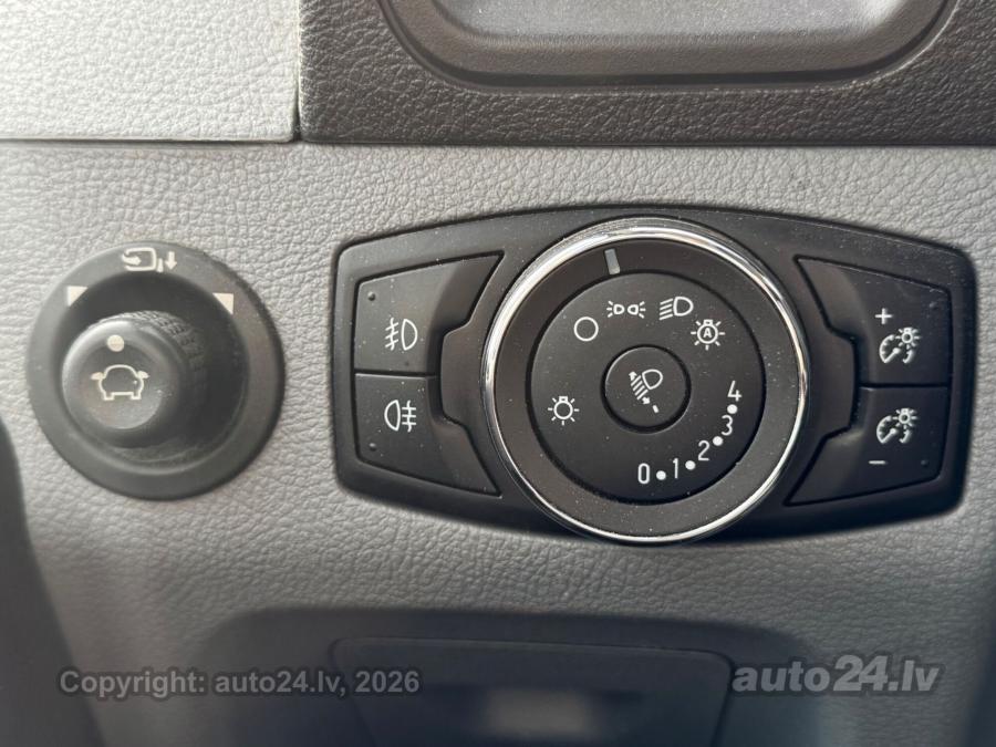 Blue Ford Transit 2017 in Tallinn, with an engine capacity of 2.00 L and mileage of 230 thousand km for 9900 €, photo 15 on AUTOMOTO.COM.LV