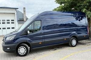 Blue Ford Transit 2020 in Valka, with an engine capacity of 2.00 L and mileage of 263 thousand km for 11999 €, photo 3 on AUTOMOTO.COM.LV