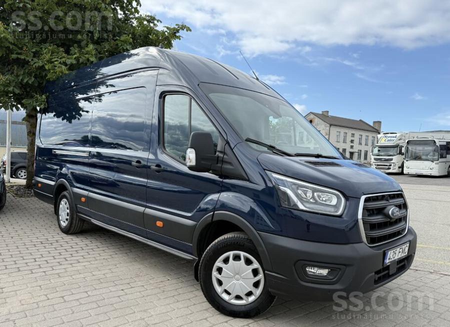 Blue Ford Transit 2020 in Valka, with an engine capacity of 2.00 L and mileage of 263 thousand km for 11999 €, photo 9 on AUTOMOTO.COM.LV