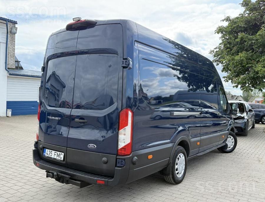 Blue Ford Transit 2020 in Valka, with an engine capacity of 2.00 L and mileage of 263 thousand km for 11999 €, photo 11 on AUTOMOTO.COM.LV