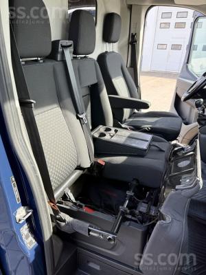 Blue Ford Transit 2020 in Valka, with an engine capacity of 2.00 L and mileage of 263 thousand km for 11999 €, photo 24 on AUTOMOTO.COM.LV