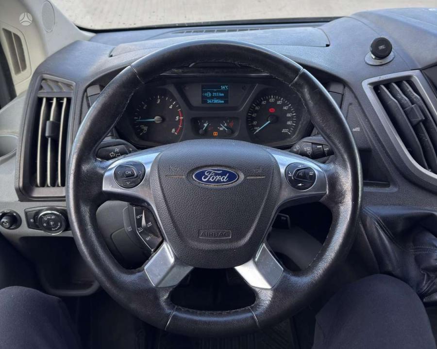 Brown Ford Transit 2016 in Taurage, with an engine capacity of 2.00 L and mileage of 347 thousand km for 6400 €, photo 11 on AUTOMOTO.COM.LV